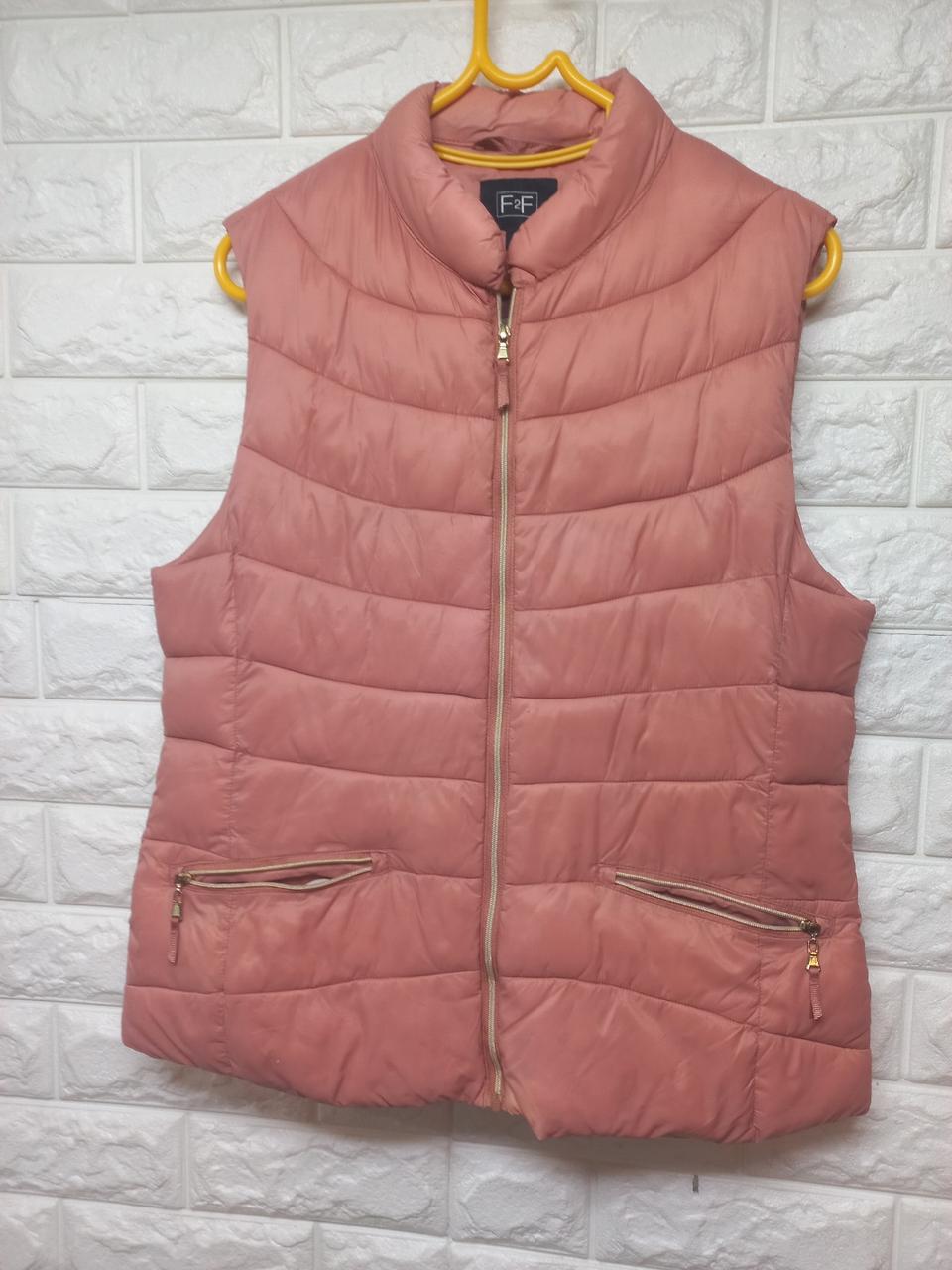 F2F 컨버스 패딩 조끼 각각금액 | 헬로마켓