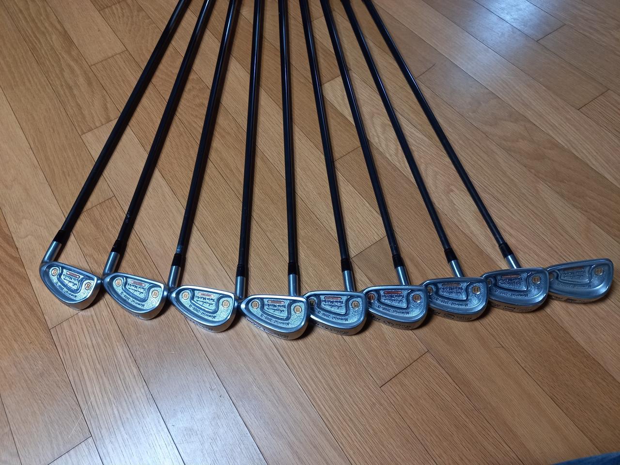 혼마 투윈마크 아이언 | 세컨웨어(헬로마켓)