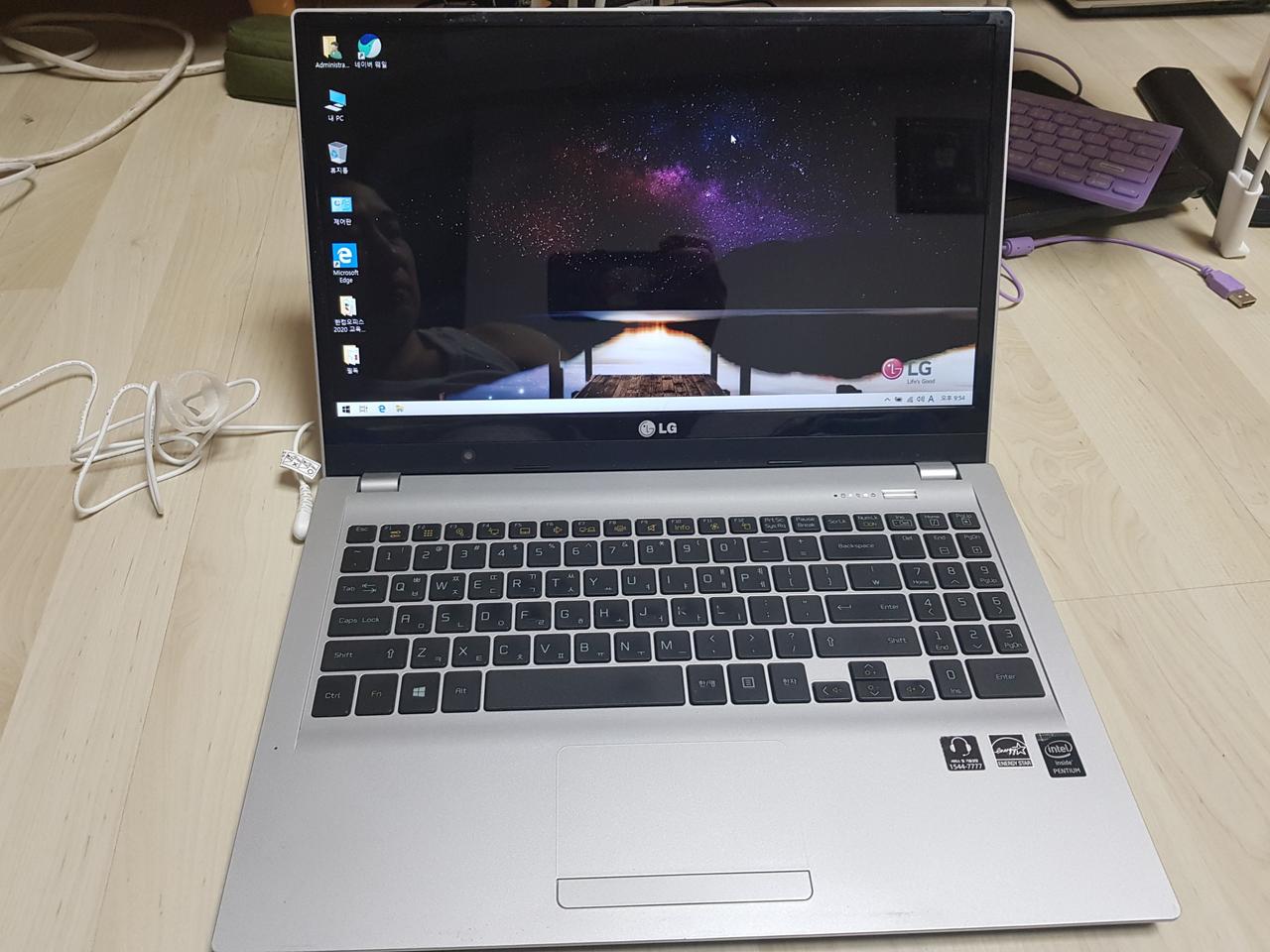 LG 15U530 팬티엄노트북팝니다 | 헬로마켓