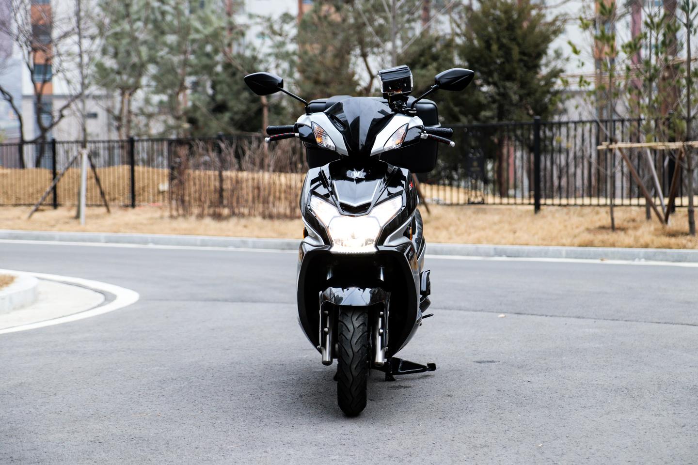 vr125 하우즈스즈끼 2020년형 오토바이 판매합니다 | 헬로마켓