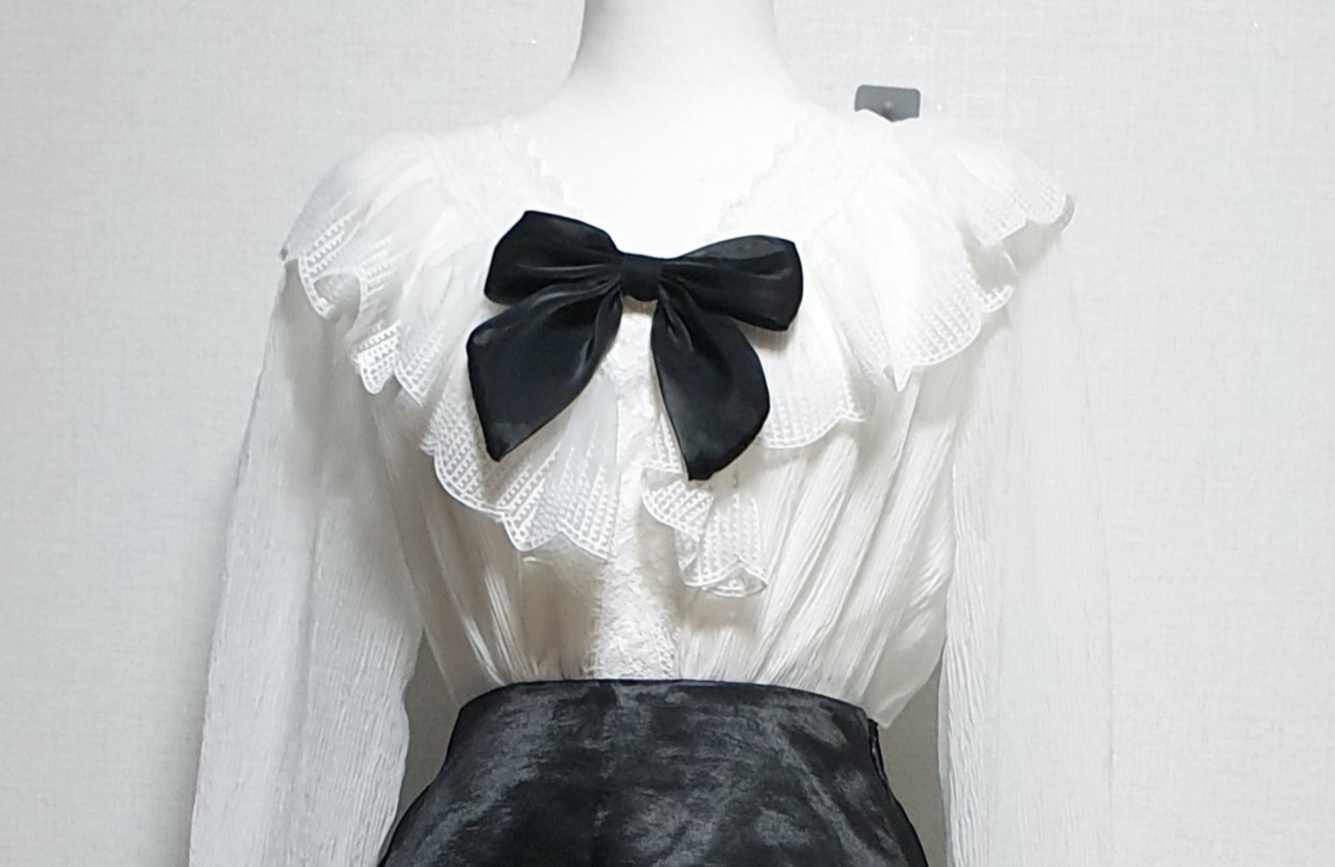 봄신상 벨벳리본 블라우스free | 헬로마켓