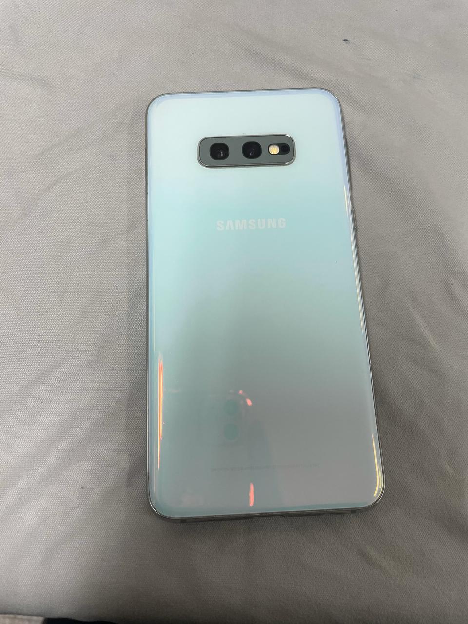 갤럭시S10E (G970N) 저렴하게 팔아요~ | 세컨웨어(헬로마켓)