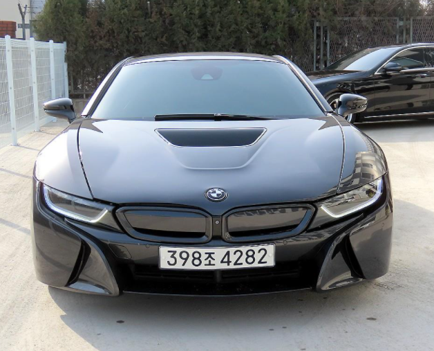 BMW i8 PHEV 쿠페 4WD | 헬로마켓