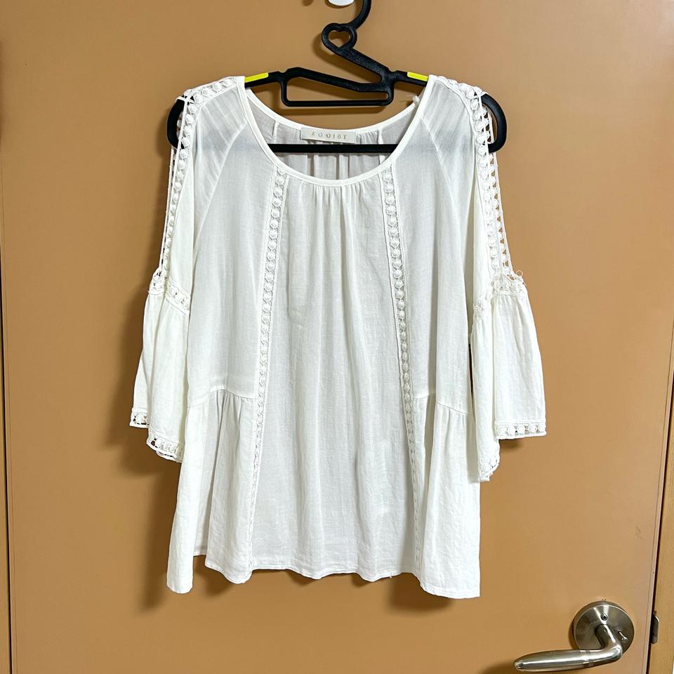 Egoist 에고이스트 오픈숄더 블라우스 | 헬로마켓