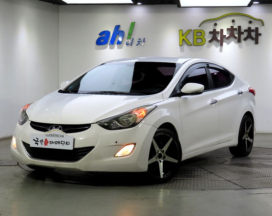 현대 아반떼 MD M16 GDi 프리미어 | 세컨웨어