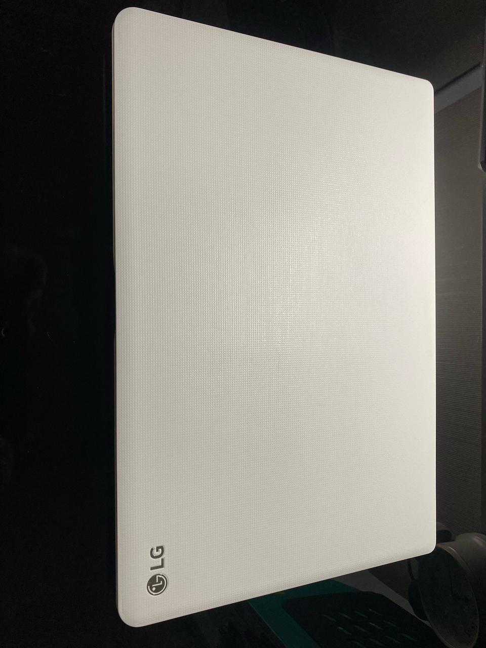 LG울트라 노트북 lg15u56 | 헬로마켓