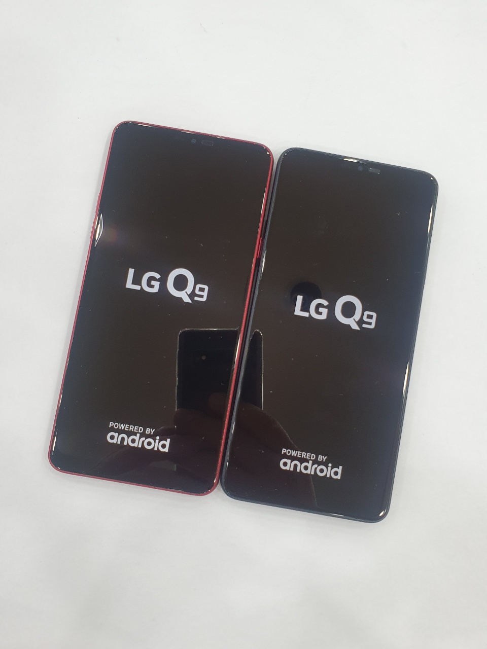 LG Q9 64GB 블루 레드 A급 정상공기계!!! | 헬로마켓