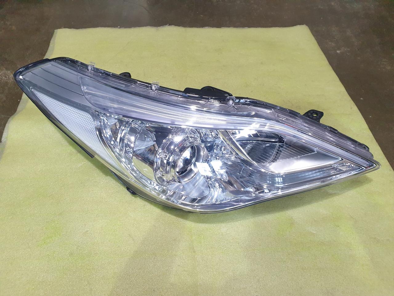 그랜저HG 8핀 HID 실버베젤 헤드라이트 조수석 케... | 헬로마켓