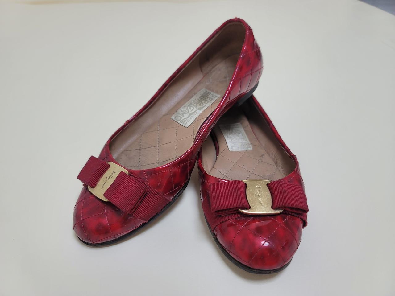 페라가모 레드 바라플랫 | 헬로마켓