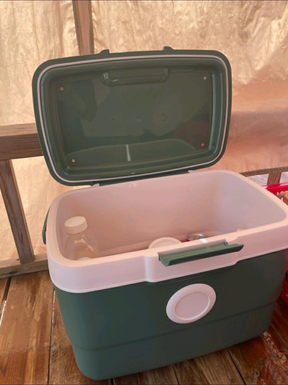올리빙 도트 아이스박스 (캠핑용품) | 헬로마켓