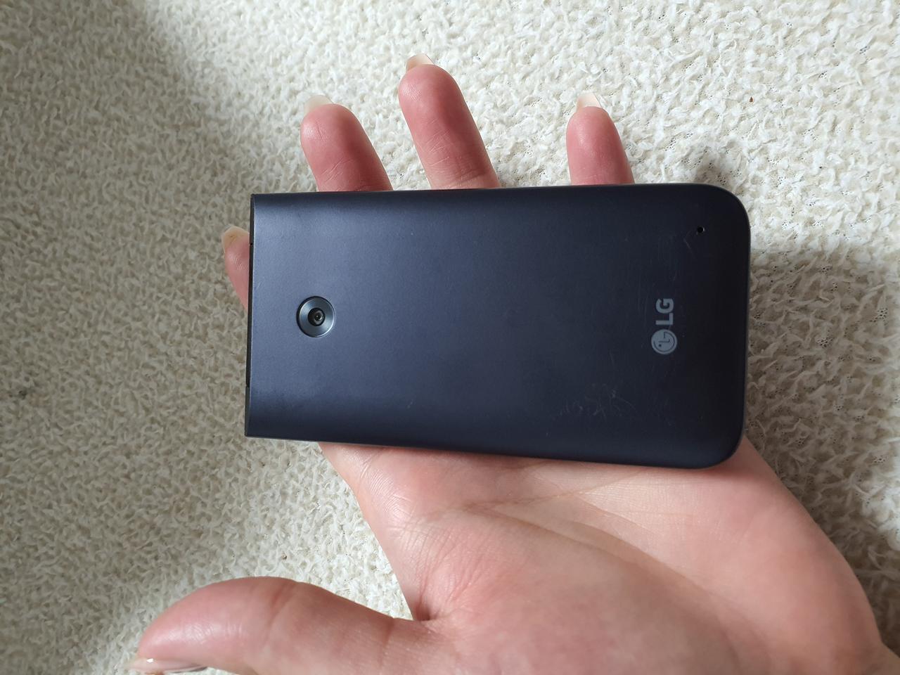 LG폴더2s (LM-Y125S) 블랙 저렴히 판매-2... | 헬로마켓