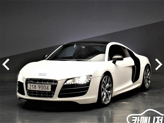 아우디 R8 [1세대] 5.2 V10 쿠페 콰트로 | 세컨웨어(헬로마켓)