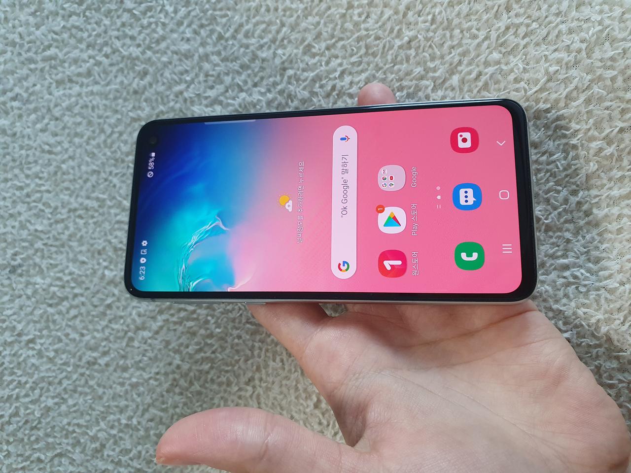 KT 갤럭시S10e 화이트 128G 깨끗한A급 정상해... | 헬로마켓