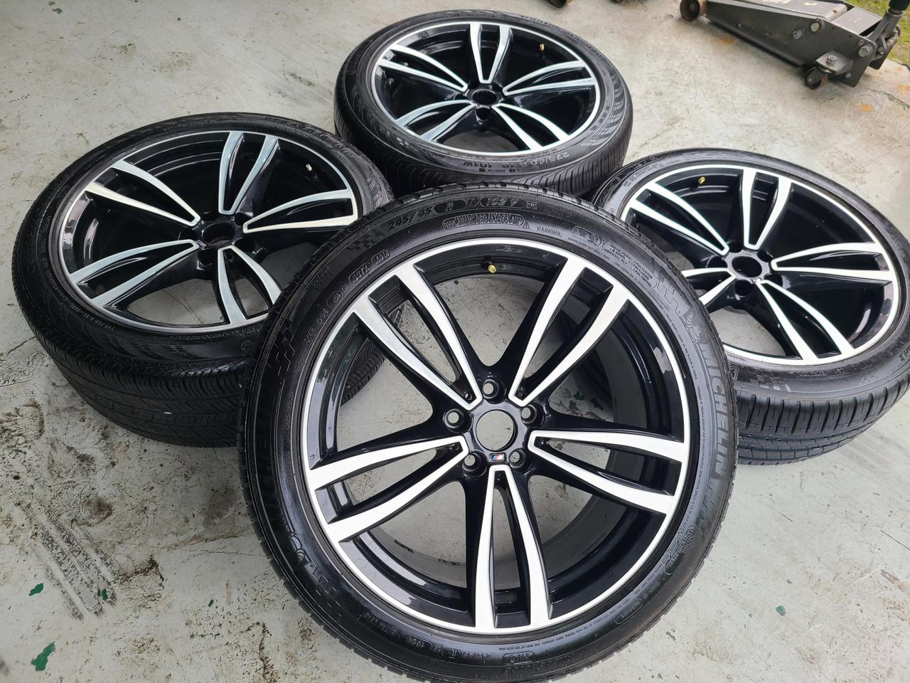 BMW 647m 정품 블랙컷팅 19인치 팝니다. | 헬로마켓