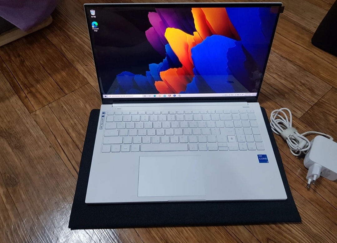 삼성노트북 갤럭시북이온2 NT950XDA kc58w | 세컨웨어