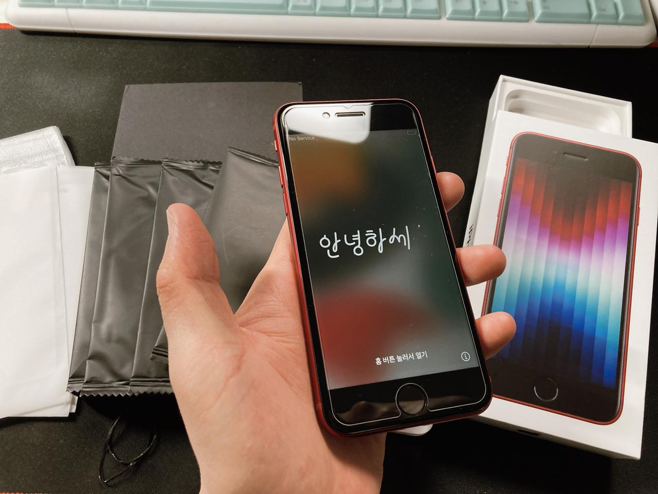 [ 새상품급_아이폰se3_레드_128g_100% ] | 헬로마켓