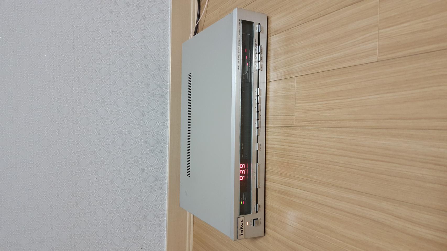 국산 최초의 디지털 튜너 인켈 TD1000 == 12 만원 | 헬로마켓