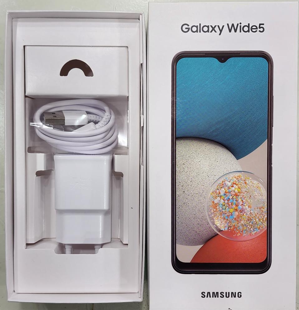갤럭시 와이드5 E426 128기가 단순개봉 미사용 ... | 헬로마켓
