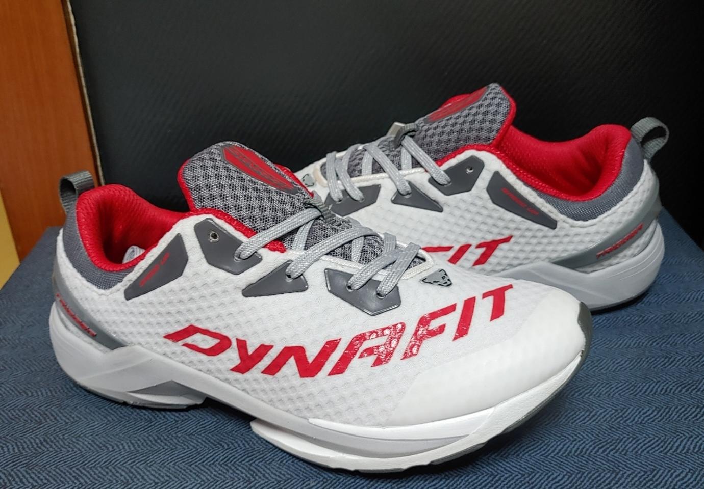 15만 다이나핏 새상품 운동화 런닝화 255 260 K2 | 세컨웨어(헬로마켓)
