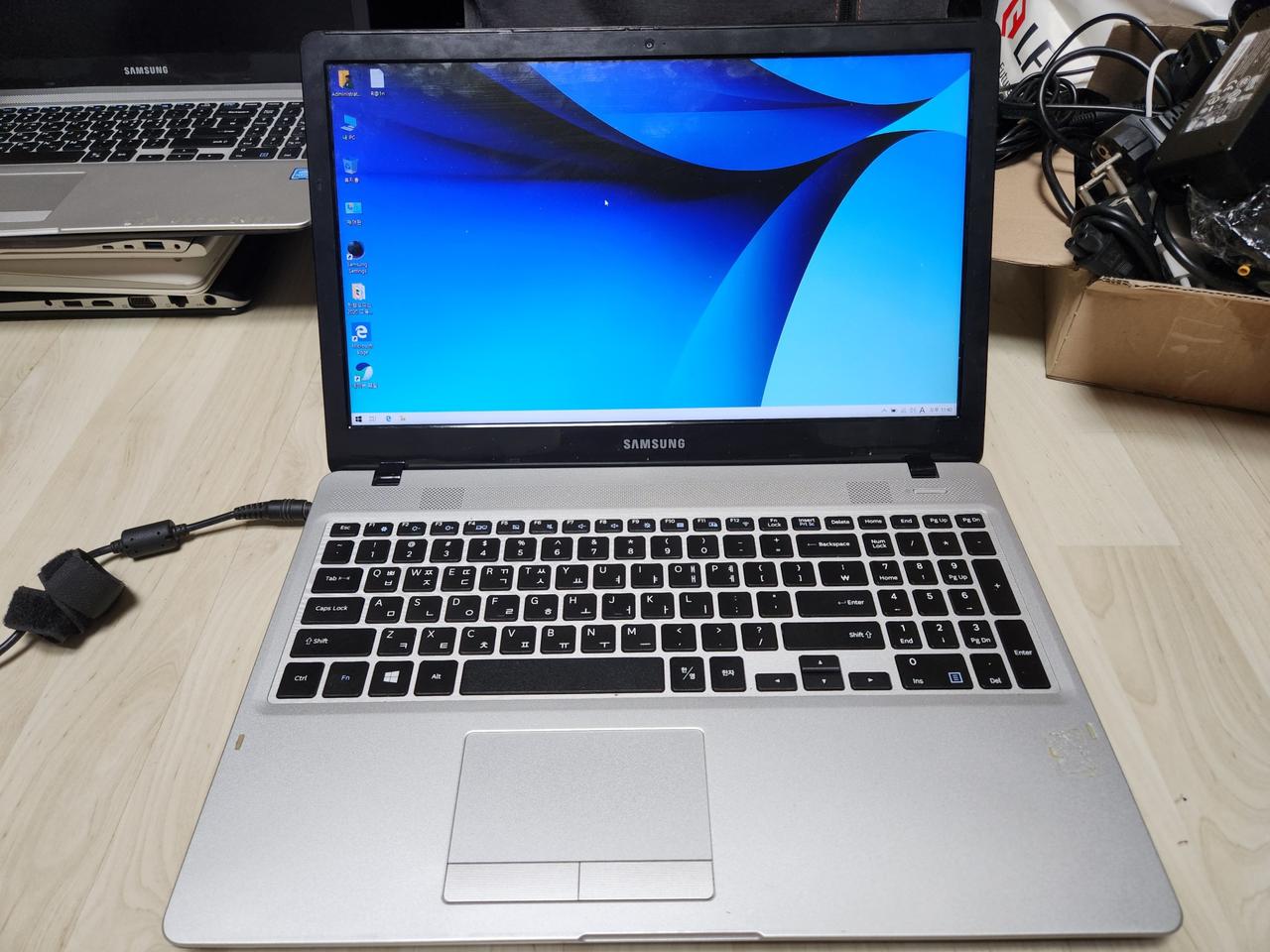 삼성노트북5 NT500R5H i5노트북팝니다 | 헬로마켓