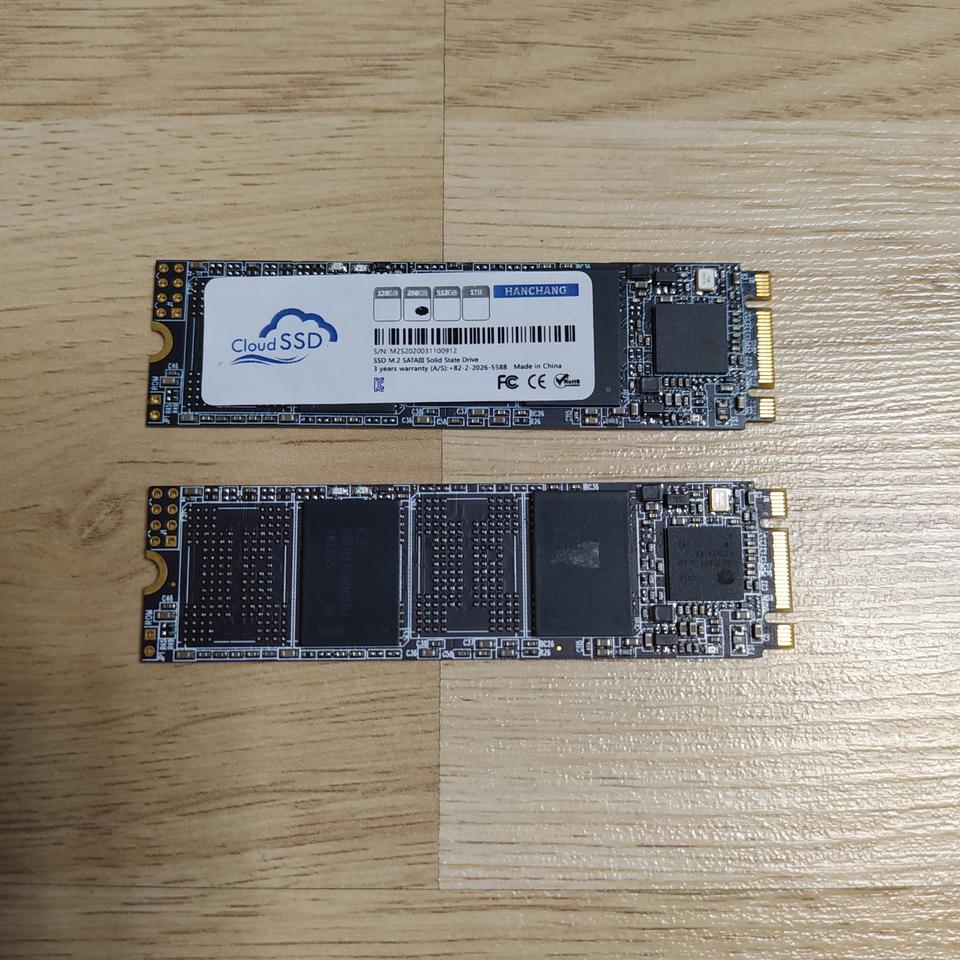 한창코퍼레이션 CLOUD SSD M.2 SATA3 2... | 헬로마켓