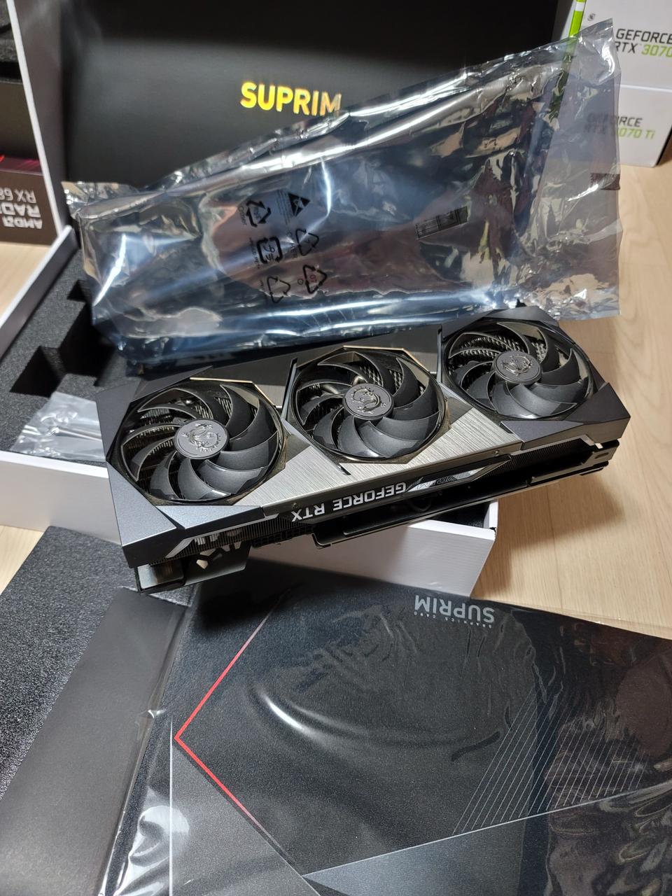 Msi Rtx 3070ti 슈프림x 헬로마켓