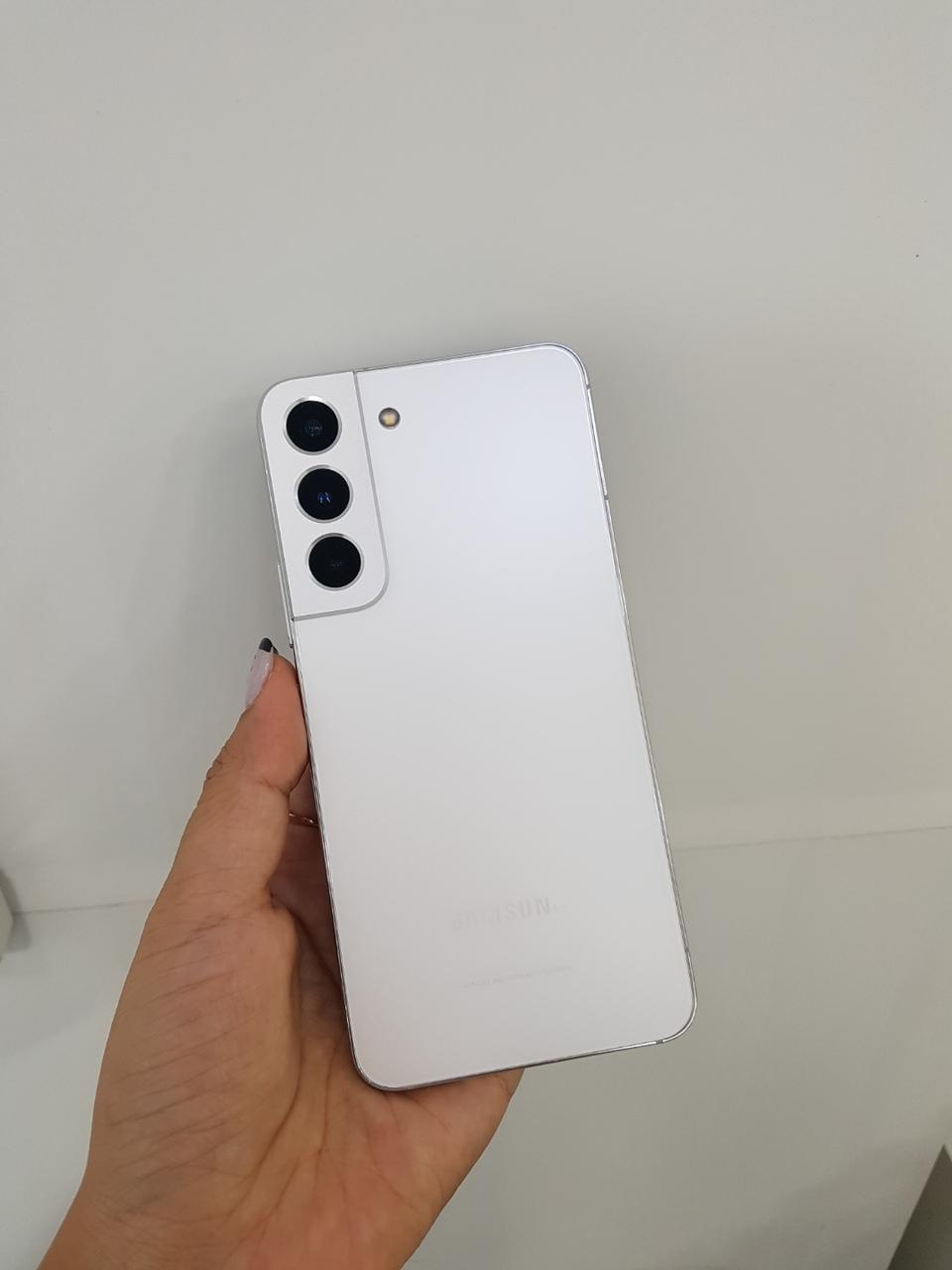 삼성 갤럭시S22 256GB 화이트 SSS급 여수/순... | 헬로마켓