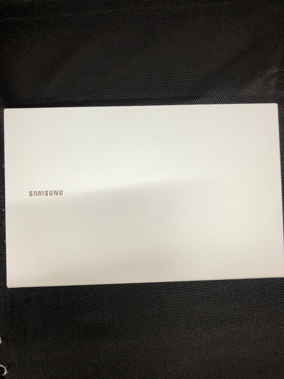 삼성 이온2노트북 NT950XDA-XC58W모델 | 헬로마켓