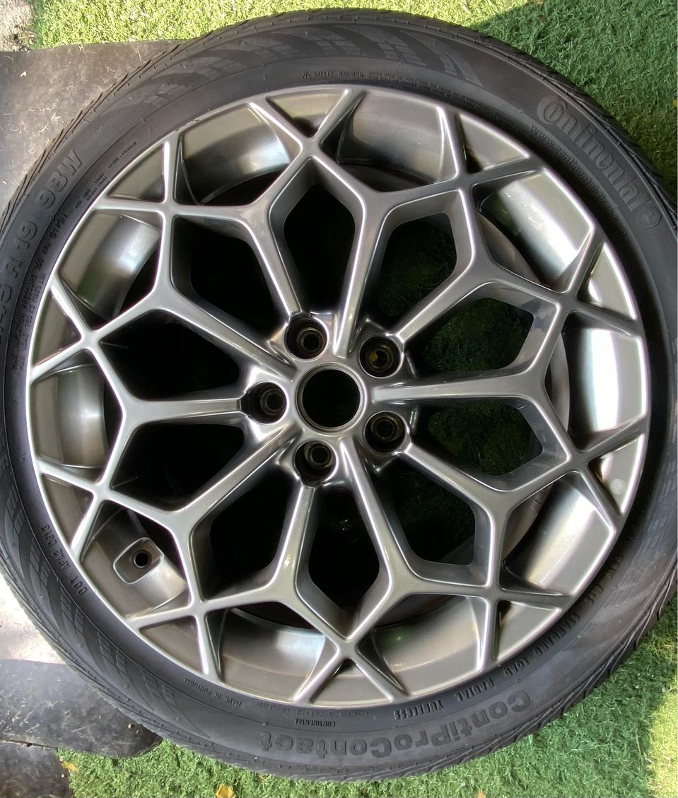 제네시스 G80 19인치휠타이어 중고 4개 | 세컨웨어