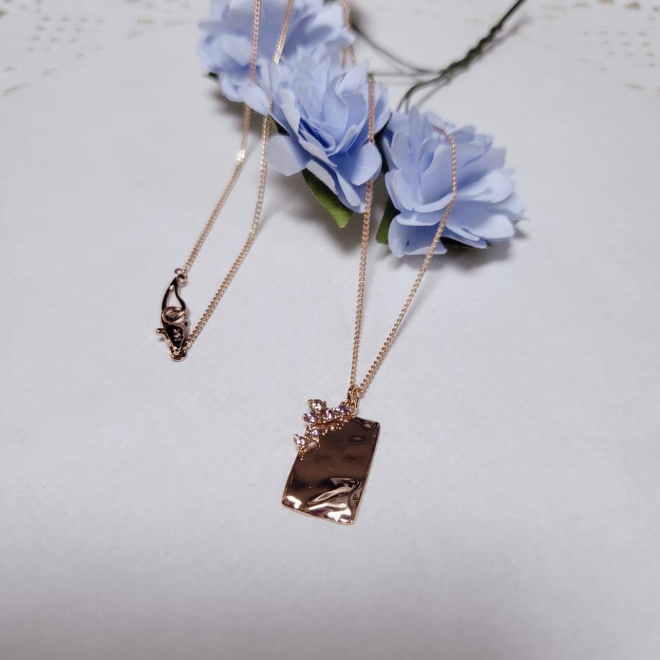 14k 핑크골드 사각물결목걸이 | 헬로마켓