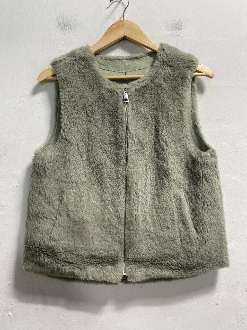 (55)City gee 씨티지 양모100% 조끼(정품) | 헬로마켓