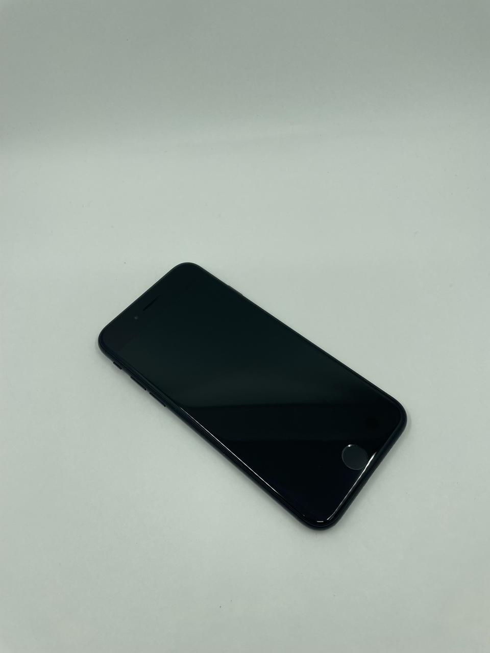 아이폰se2 128기가 ssss급!! | 세컨웨어(헬로마켓)