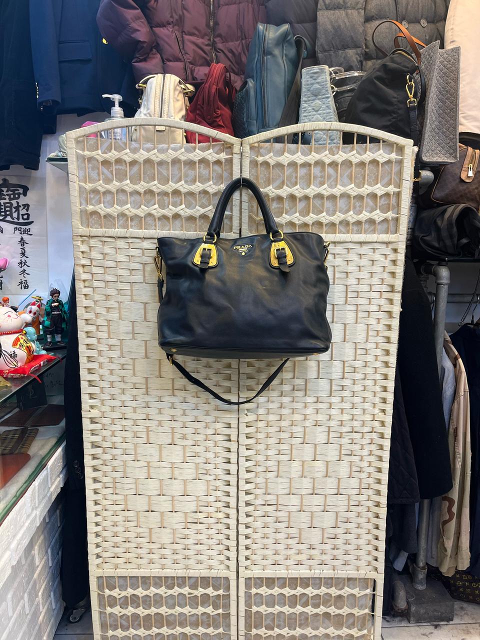 정품 프라다 크로스백 팝니다 | 헬로마켓