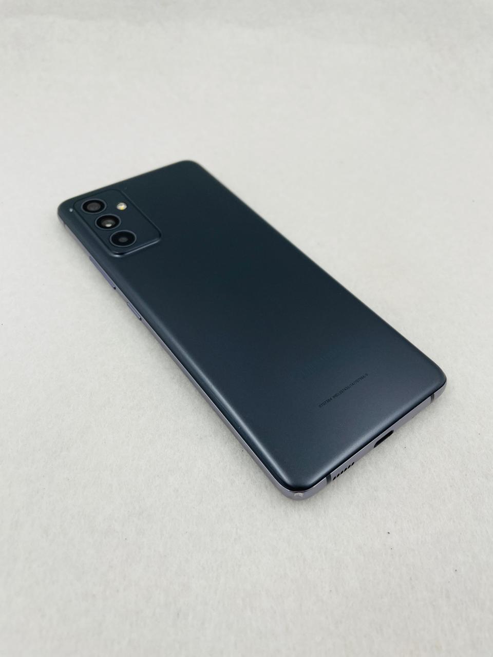 갤럭시퀀텀2(A826) | 헬로마켓