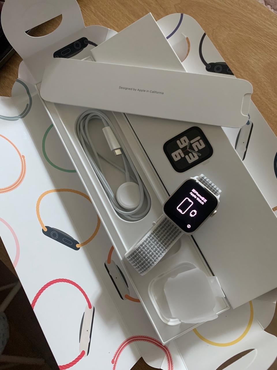 애플워치se2 44mm 스타라이트gps 개봉만한거 | 세컨웨어(헬로마켓)