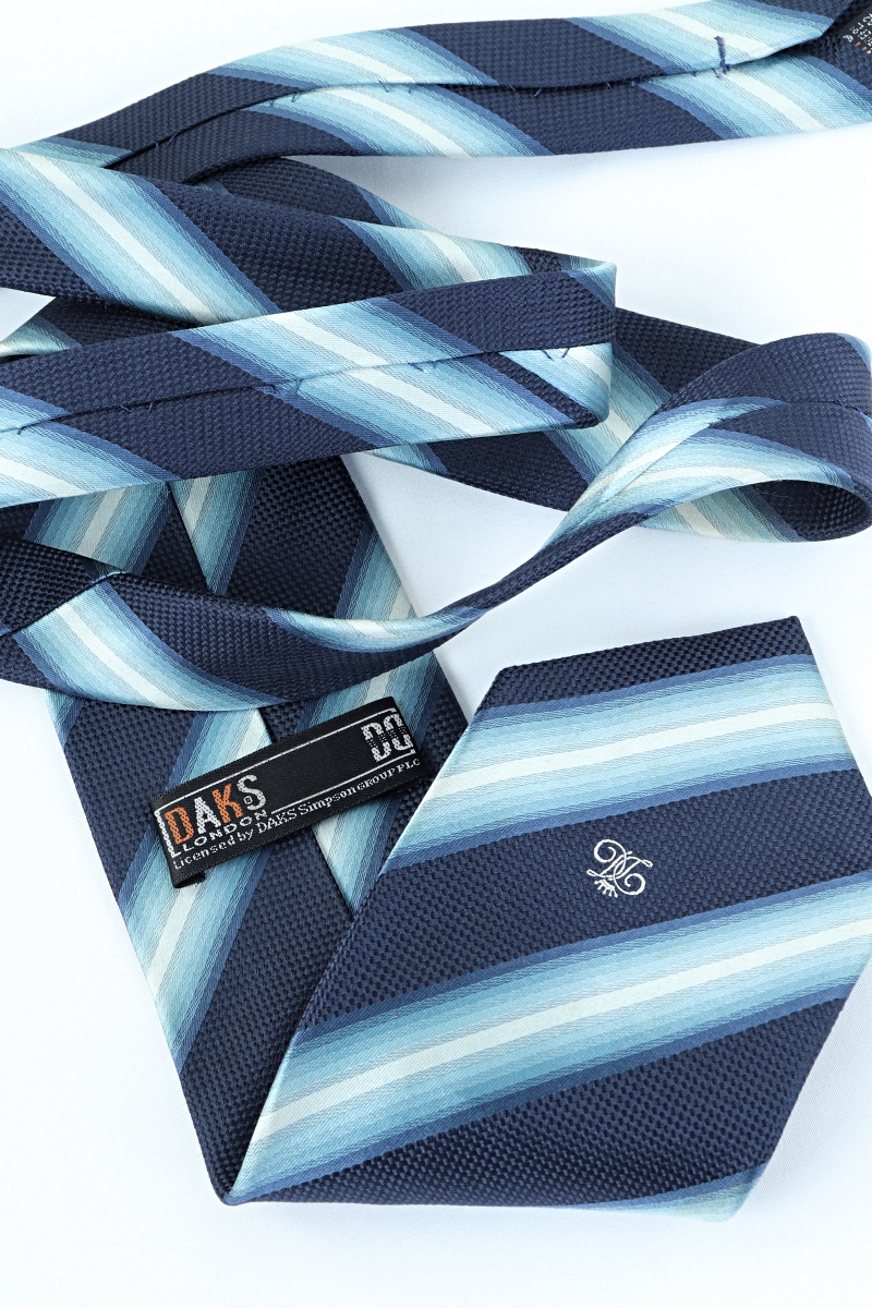 (9) DAKS 닥스 실크넥타이 사선 블루 한정판 아... | 헬로마켓