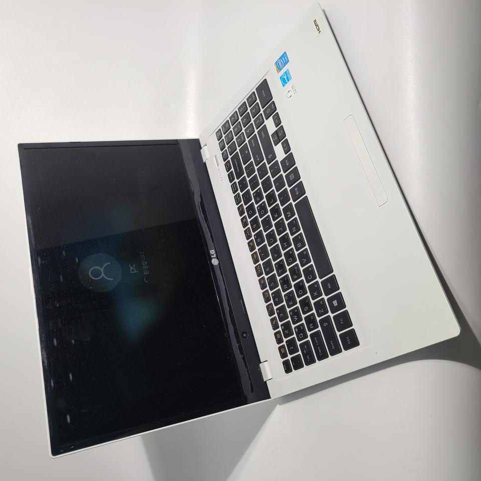 LG전자 울트라PC 15U530-GT3WK 충전기 포함 | 헬로마켓