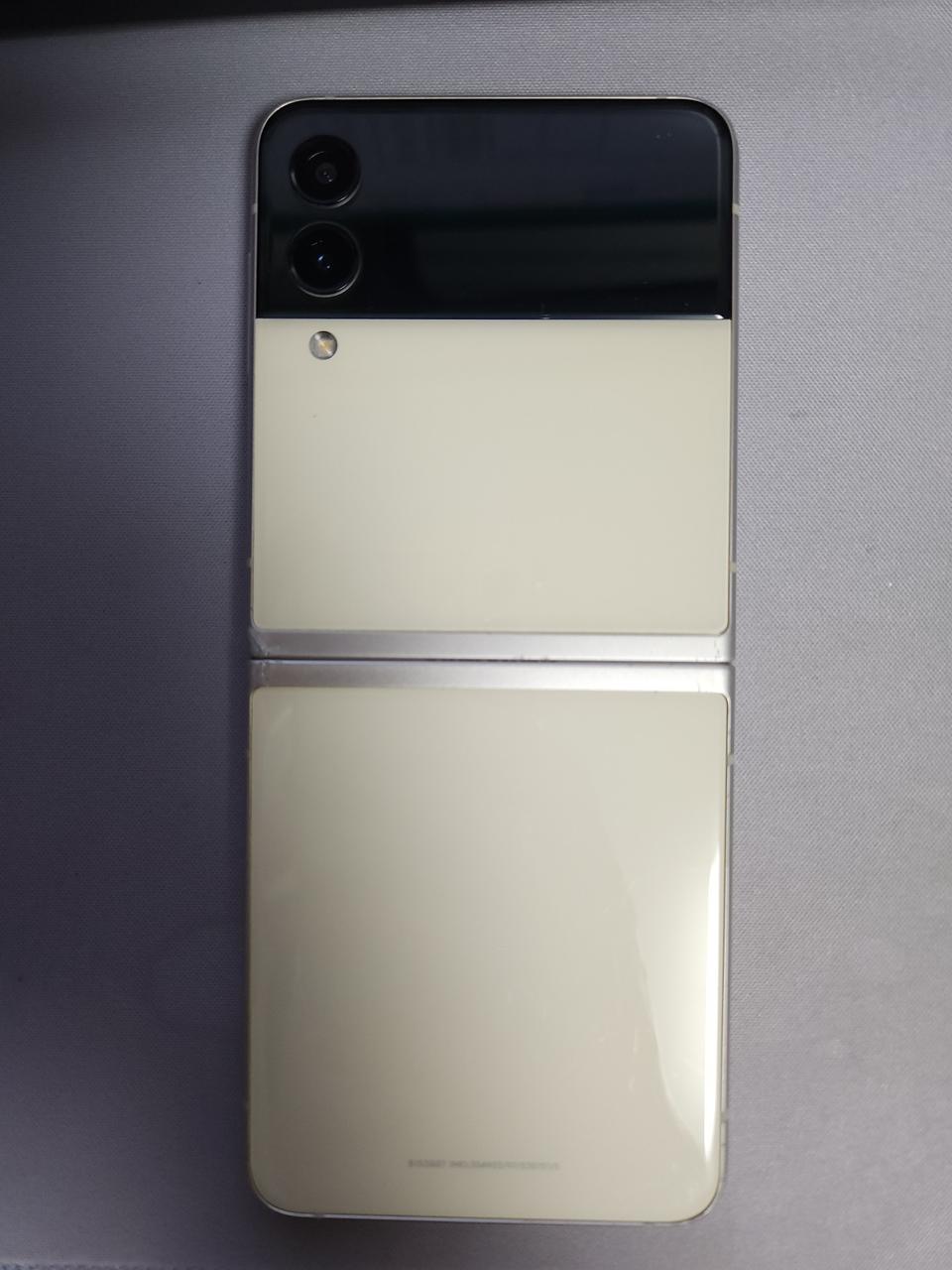 갤럭시 Z플립3 5G 크림 256기가 skt 단품 | 헬로마켓