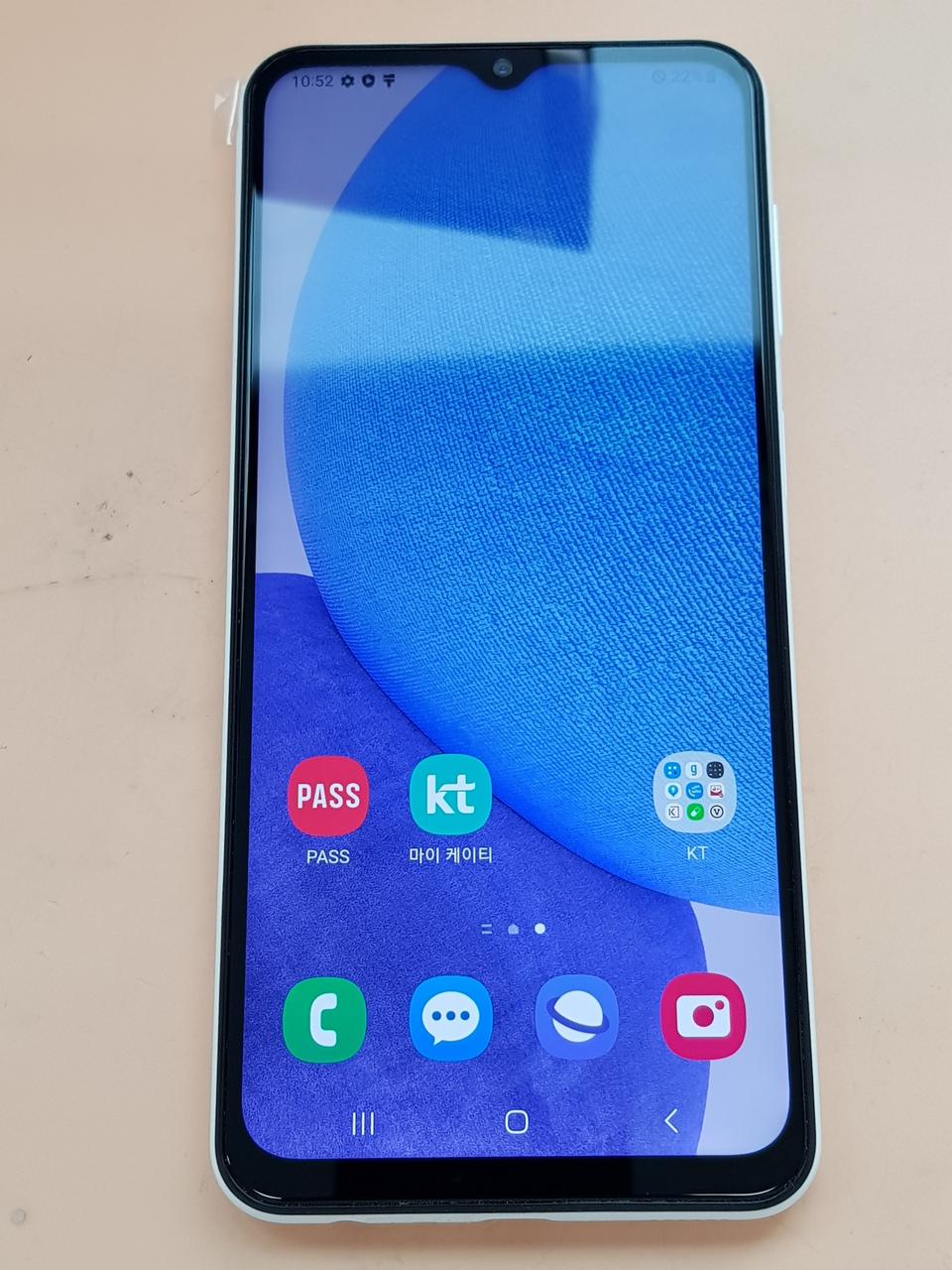 갤럭시A23 128G 화이트 판매합니다 | 헬로마켓