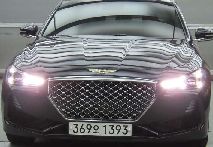 국산 스포츠 세단 최고봉~ [제네시스]G70 2.0T... | 헬로마켓