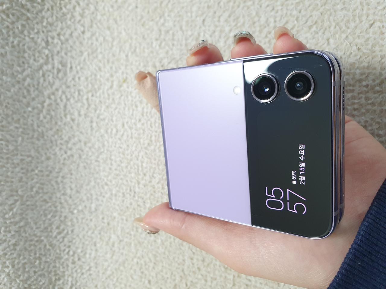 LG 갤럭시 Z플립4 5G 퍼플 256G 깨끗한 A급... | 헬로마켓