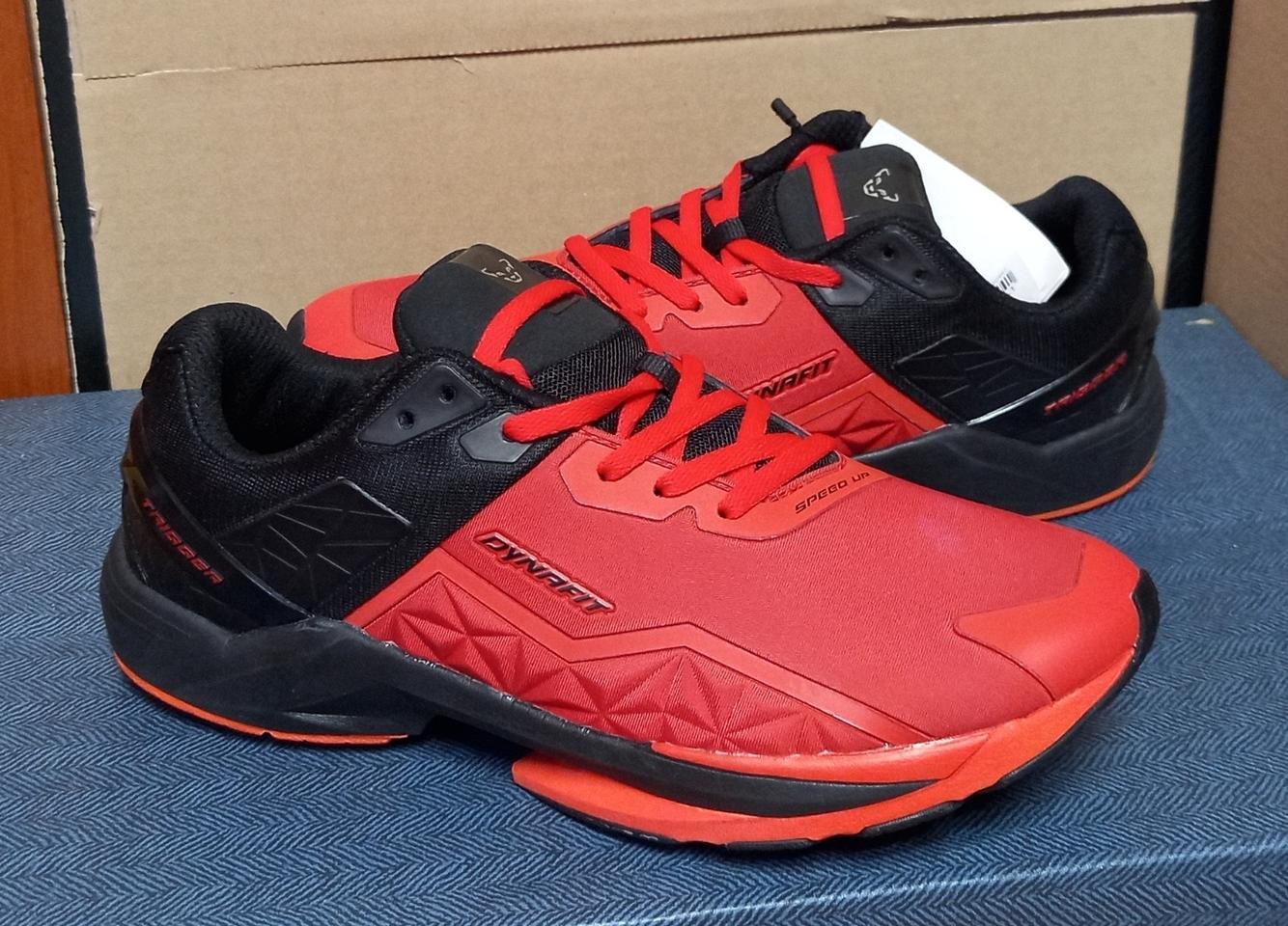 17만 다이나핏 운동화 새상품 255 260 K2 | 헬로마켓