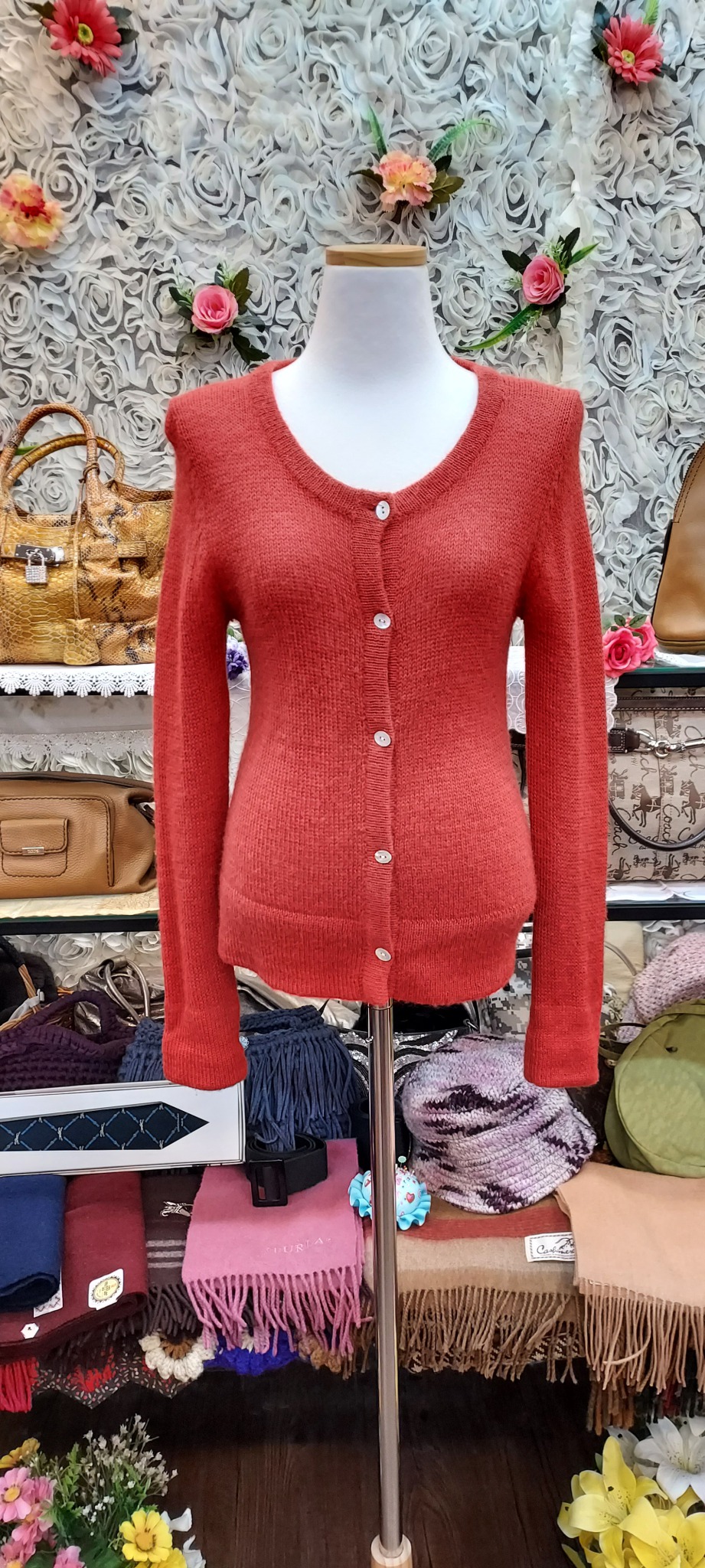 HUMAN WOMAN 알파카100 가디건 | 헬로마켓