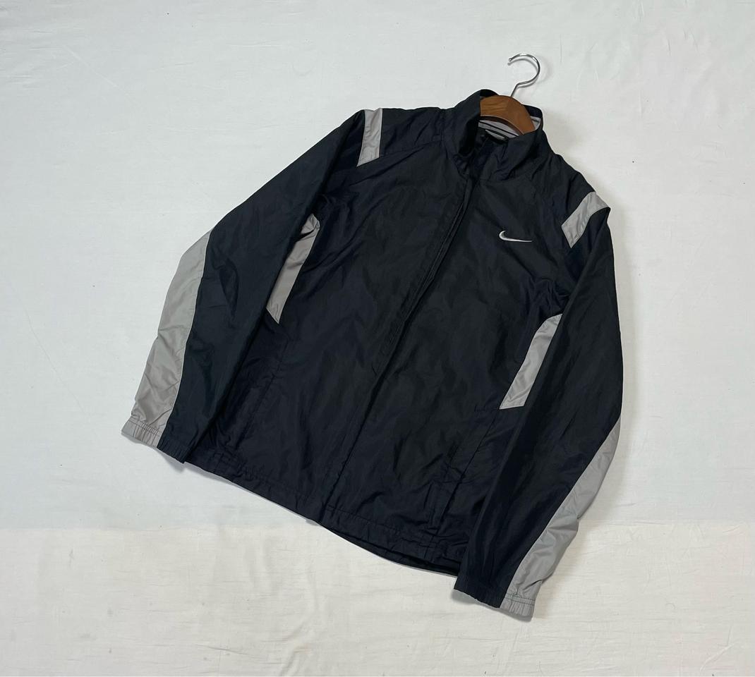나이키 바람막이 | 헬로마켓