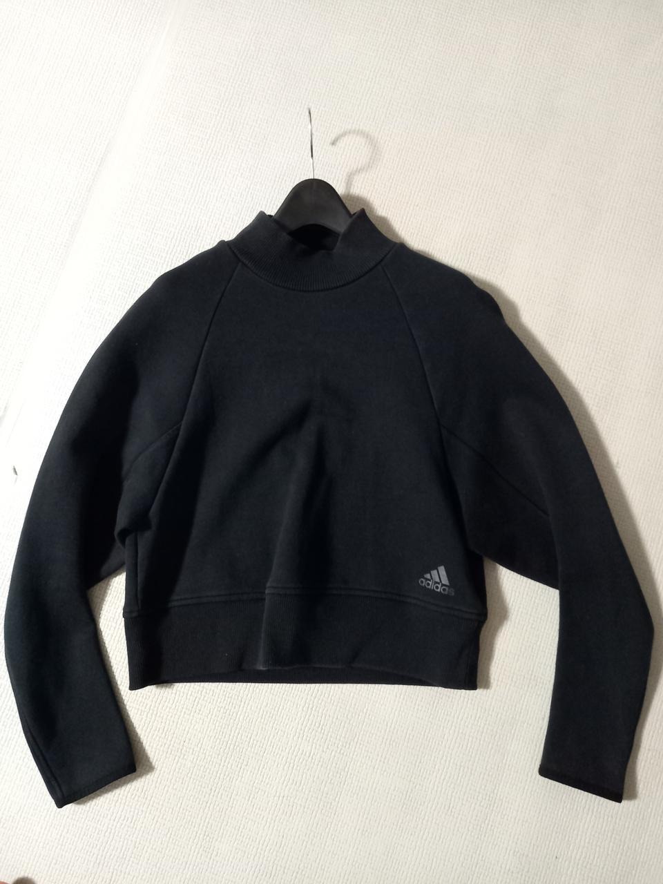 아디다스 크롭 맨투맨 | 세컨웨어