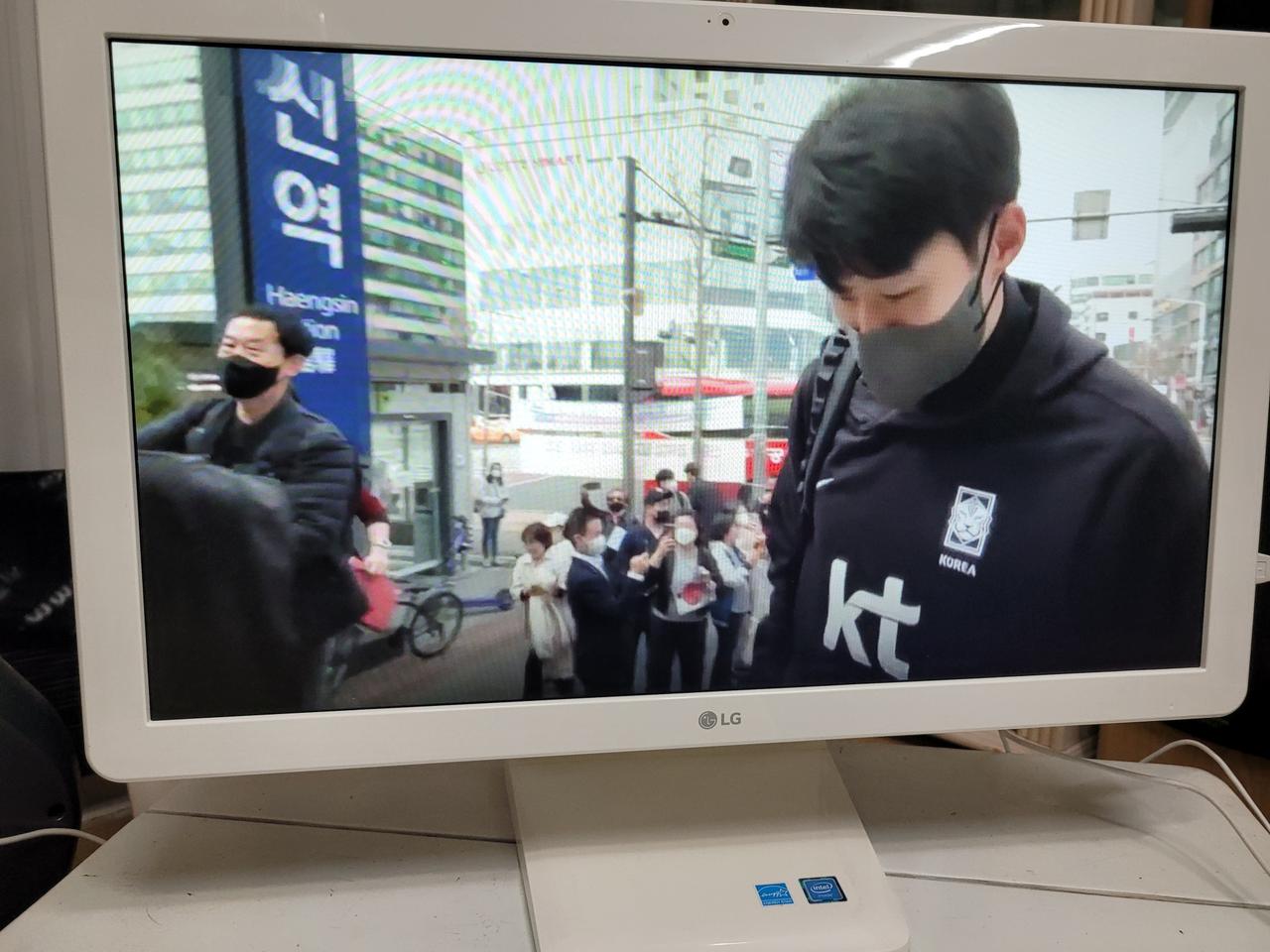 LG(22V24)올인원 PC | 헬로마켓