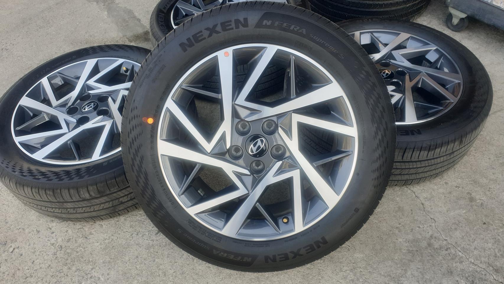 신형그랜저 GN7 순정임판 18인치휠타이어 | 헬로마켓