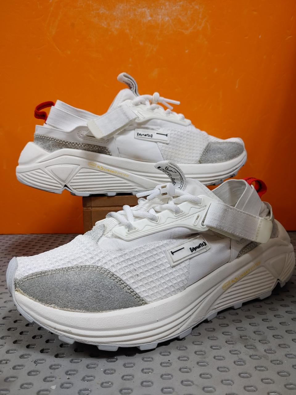 다이나핏 비브람그립 워킹화(US7표기250추천245) | 세컨웨어