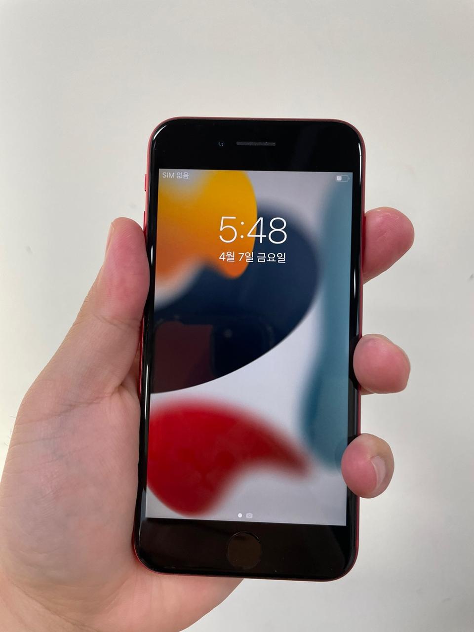 아이폰SE2 레드 128G | 세컨웨어
