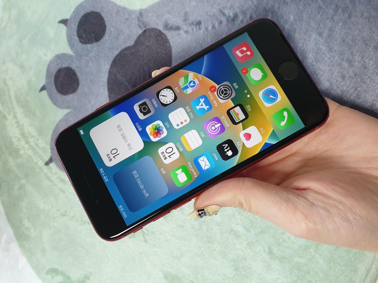 아이폰SE2 레드 128G 판매합니다-A2296 | 헬로마켓